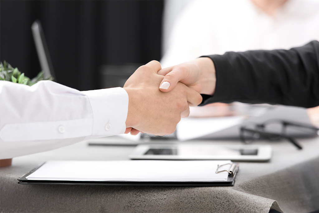 COMPRA Y VENTA DE EMPRESAS - Despatx Suarez